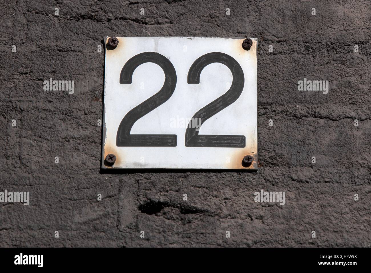 House number 22 sign hi-res stock photography and images - Alamy