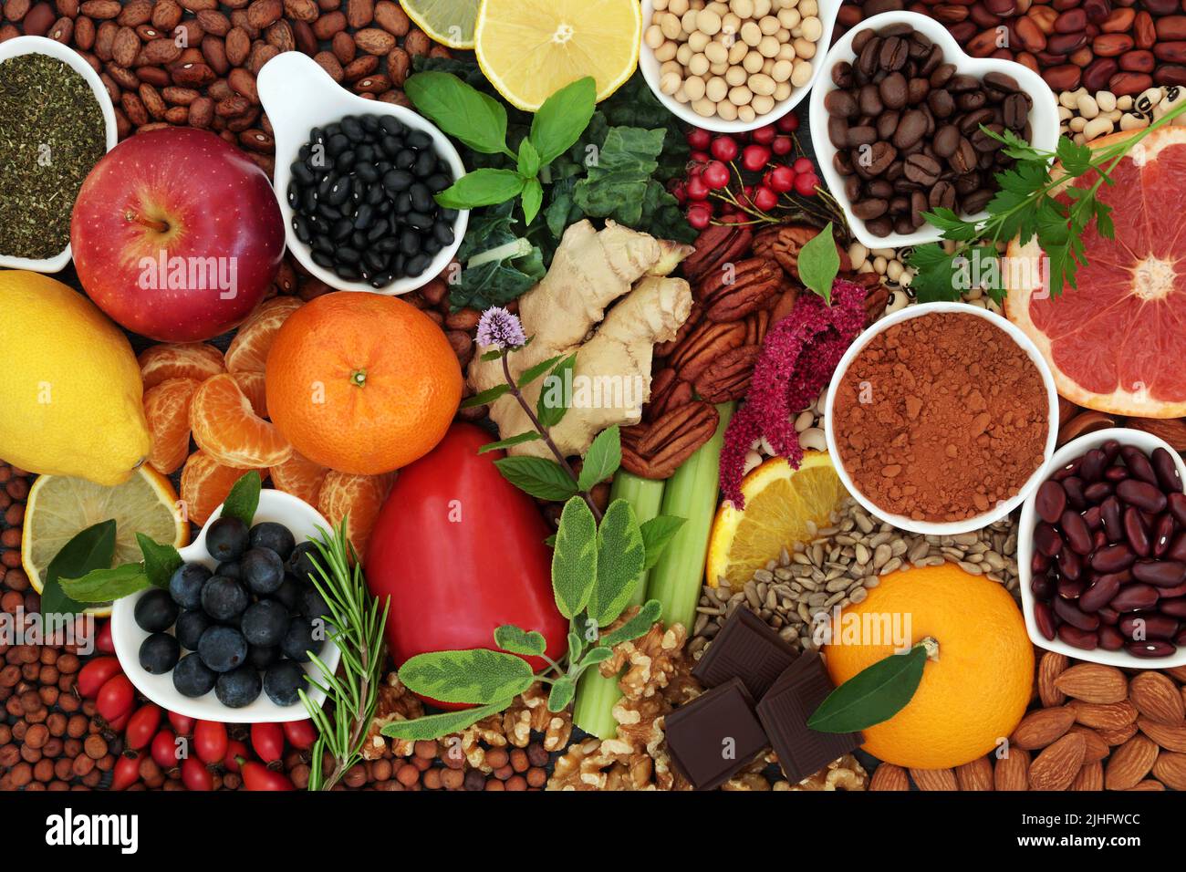 Health food for a healthy heart high in flavonoids, polyphenols, fibre ...