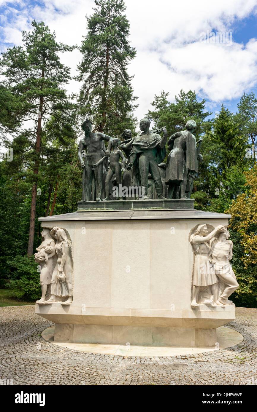 Impressive second world war memorial - the statue of stone and bronze ...