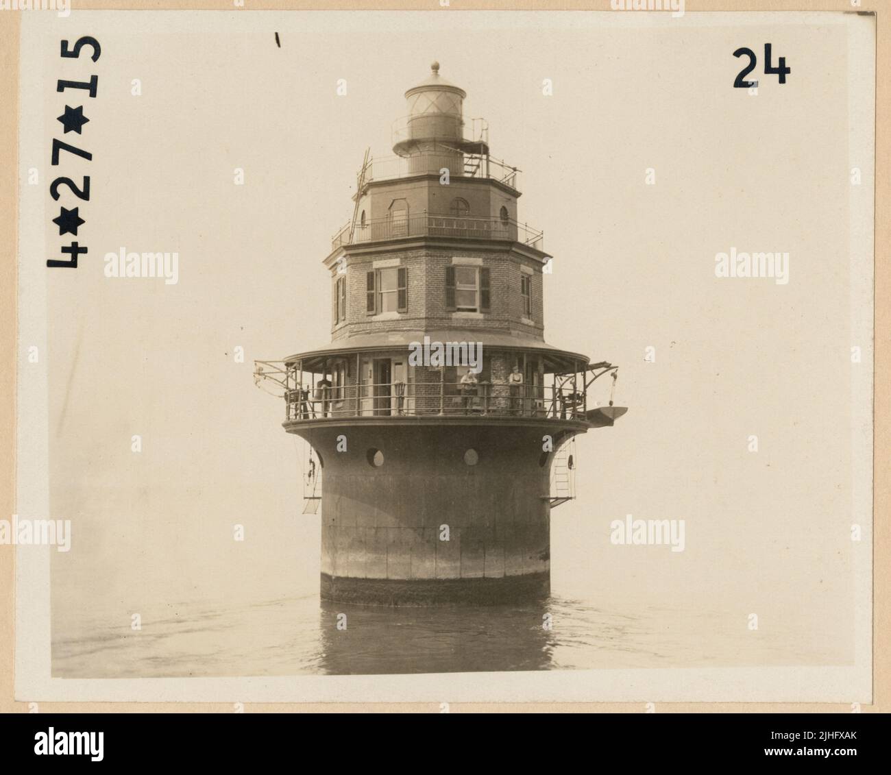 New Jersey - Elbow of Cross Ledge. Elbow of Cross Ledge Light Station ...