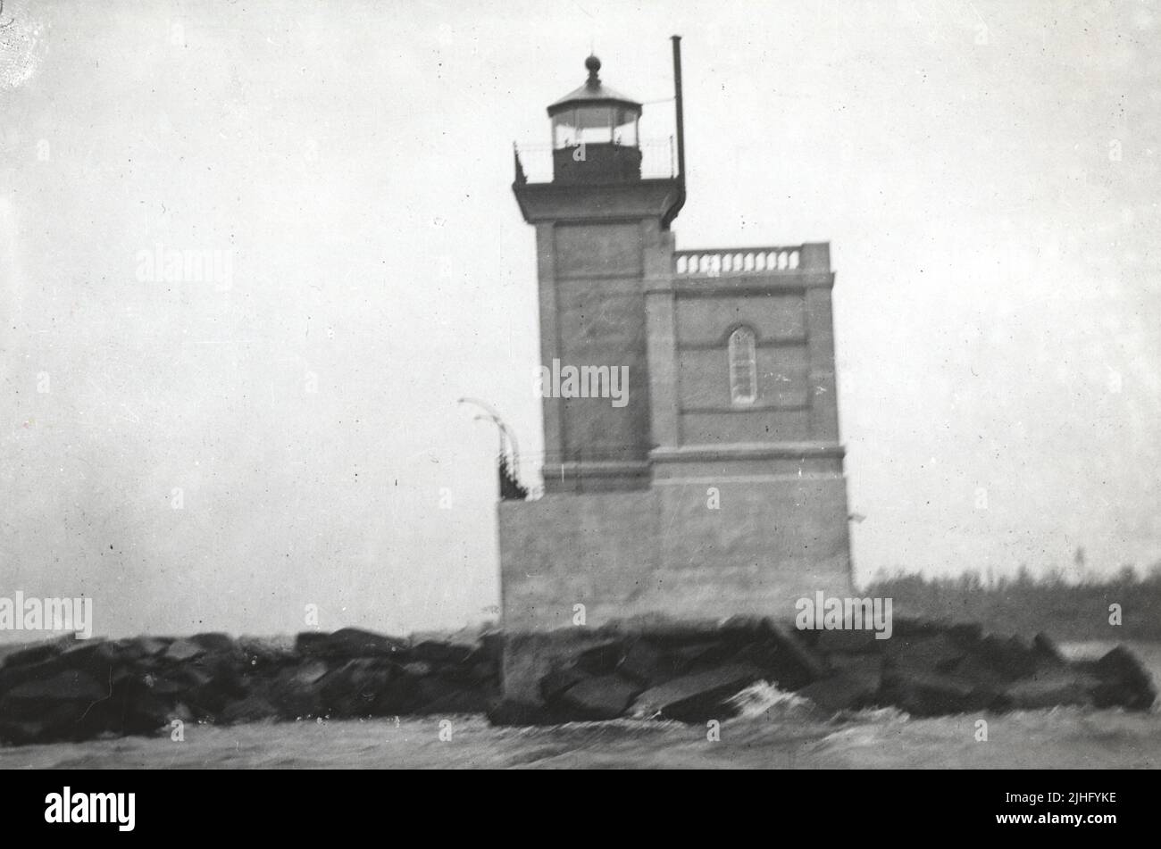New York - Lloyds Harbor. Lloyds Harbor Light Station, New York ...