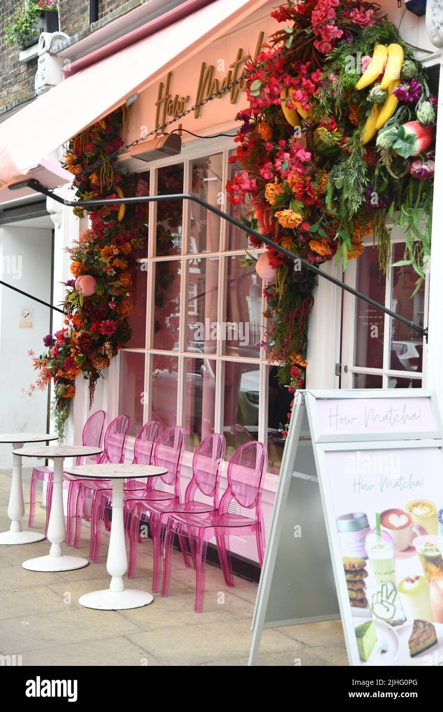 Outdoor Eating spaces Stock Photo - Alamy