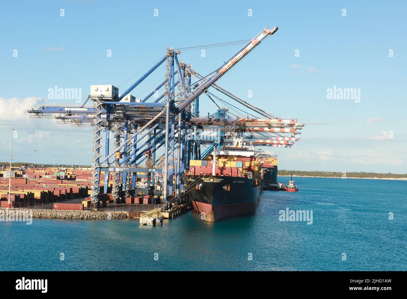 Port of Freeport Bahamas Container shipyard with heavy lifting Cranes ...