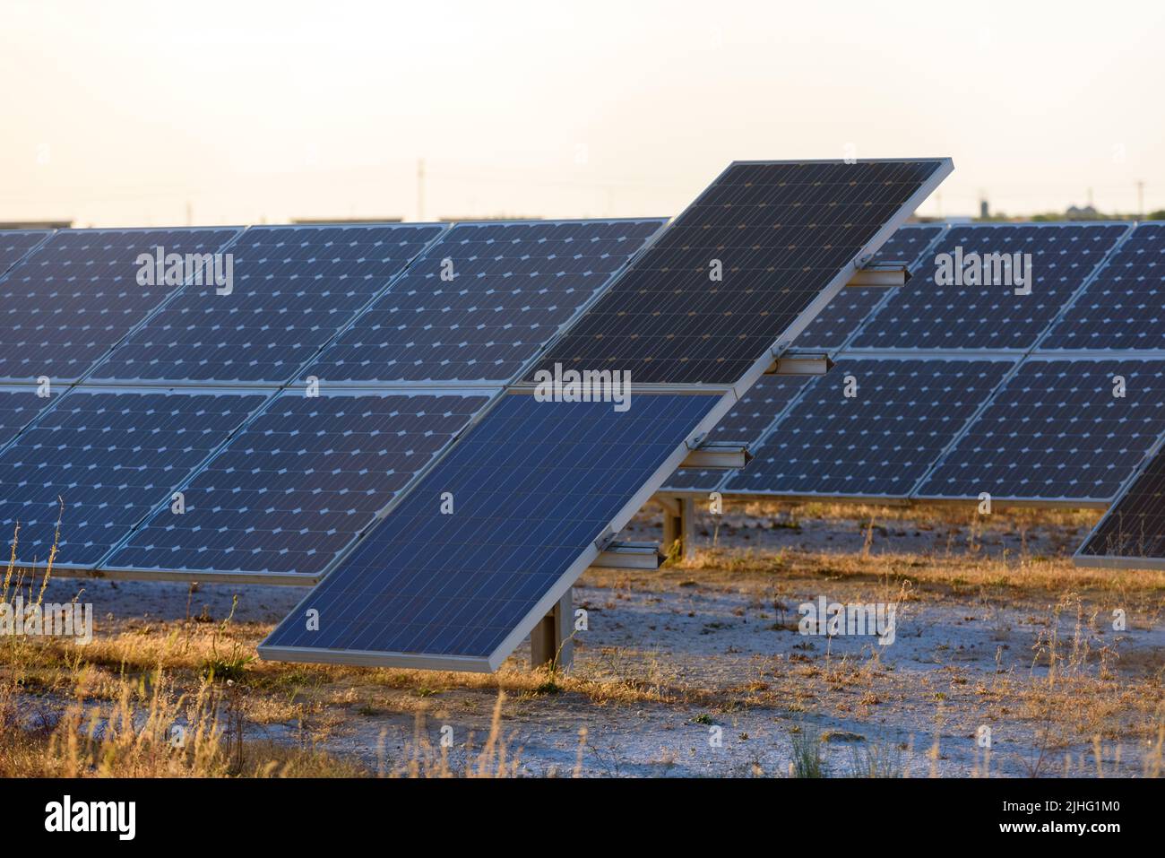 Shortage of photovoltaic materials due to the recession slows ...