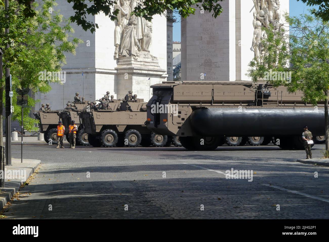 French military vehicle hi-res stock photography and images - Alamy