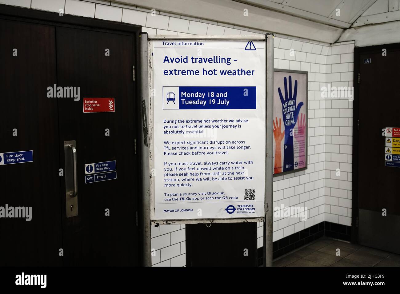 Bakerloo line sign hi-res stock photography and images - Alamy