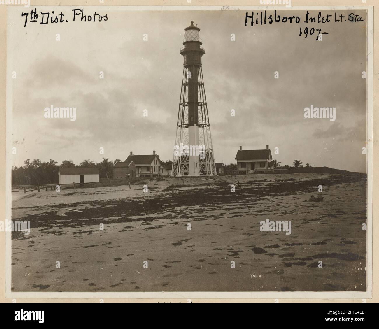 Nw light vessel historical hi-res stock photography and images - Alamy