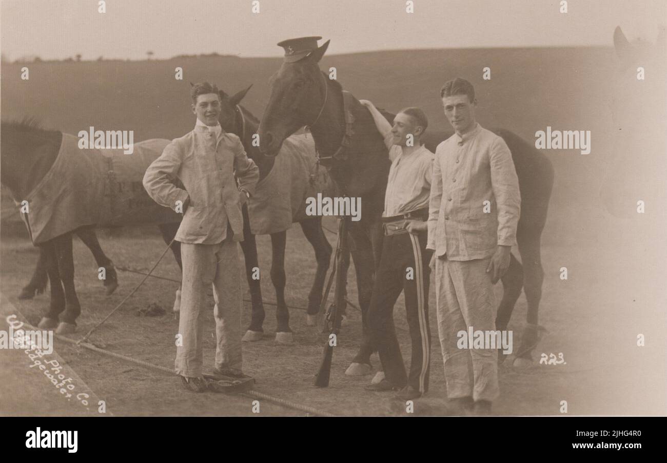 Queens own west kent yeomanry hi-res stock photography and images - Alamy