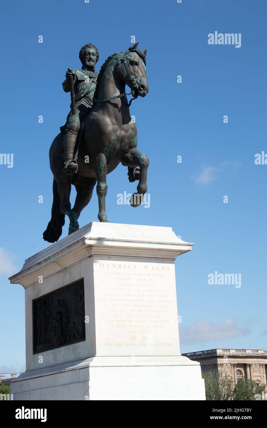 Henrici Magni bronze equestrian statue the King of France Henri IV in ...