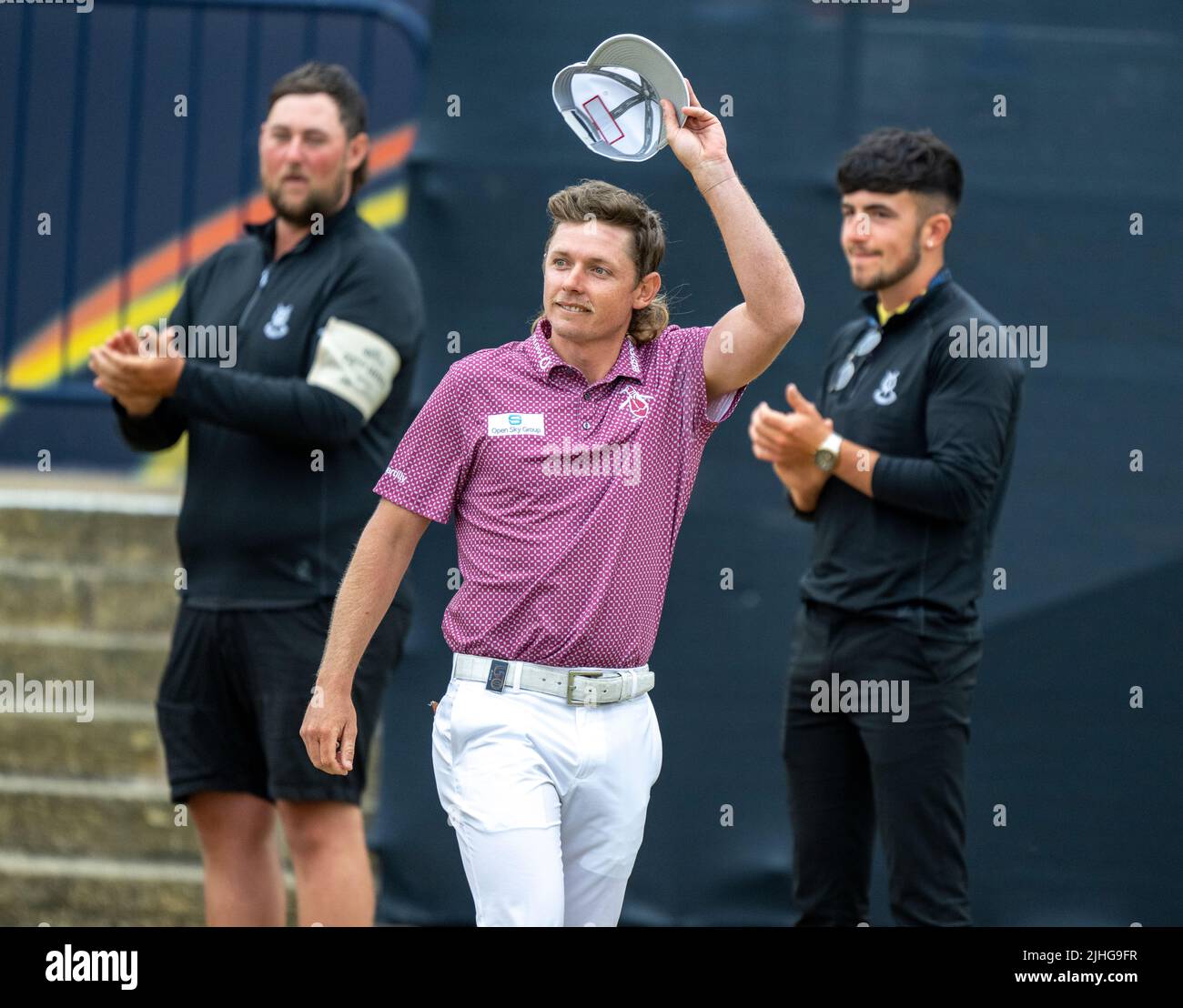 The open 2022 cameron smith trophy hi-res stock photography and images ...