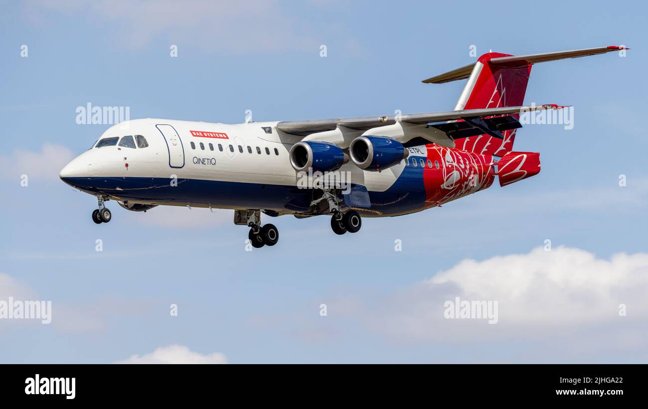 QinetiQ BAE Systems Avro RJ-70 arriving at RAF Fairford on the 13th ...