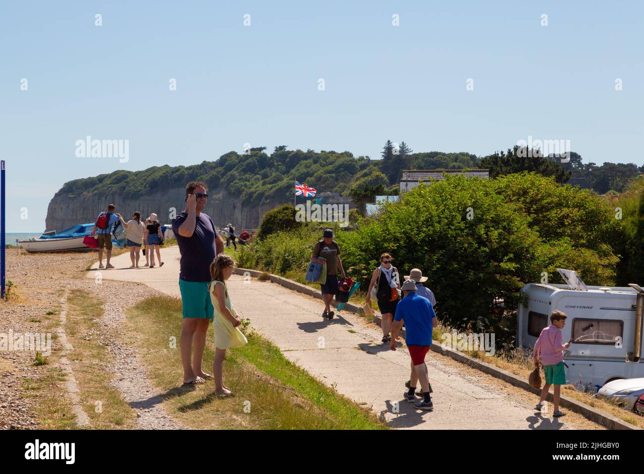 Pett level beach and cliffs, east sussex, uk Stock Photo - Alamy