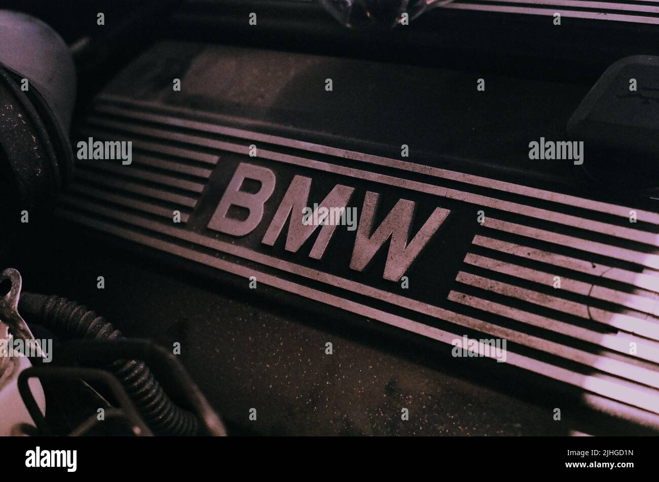 2000 BMW Engine Stock Photo - Alamy