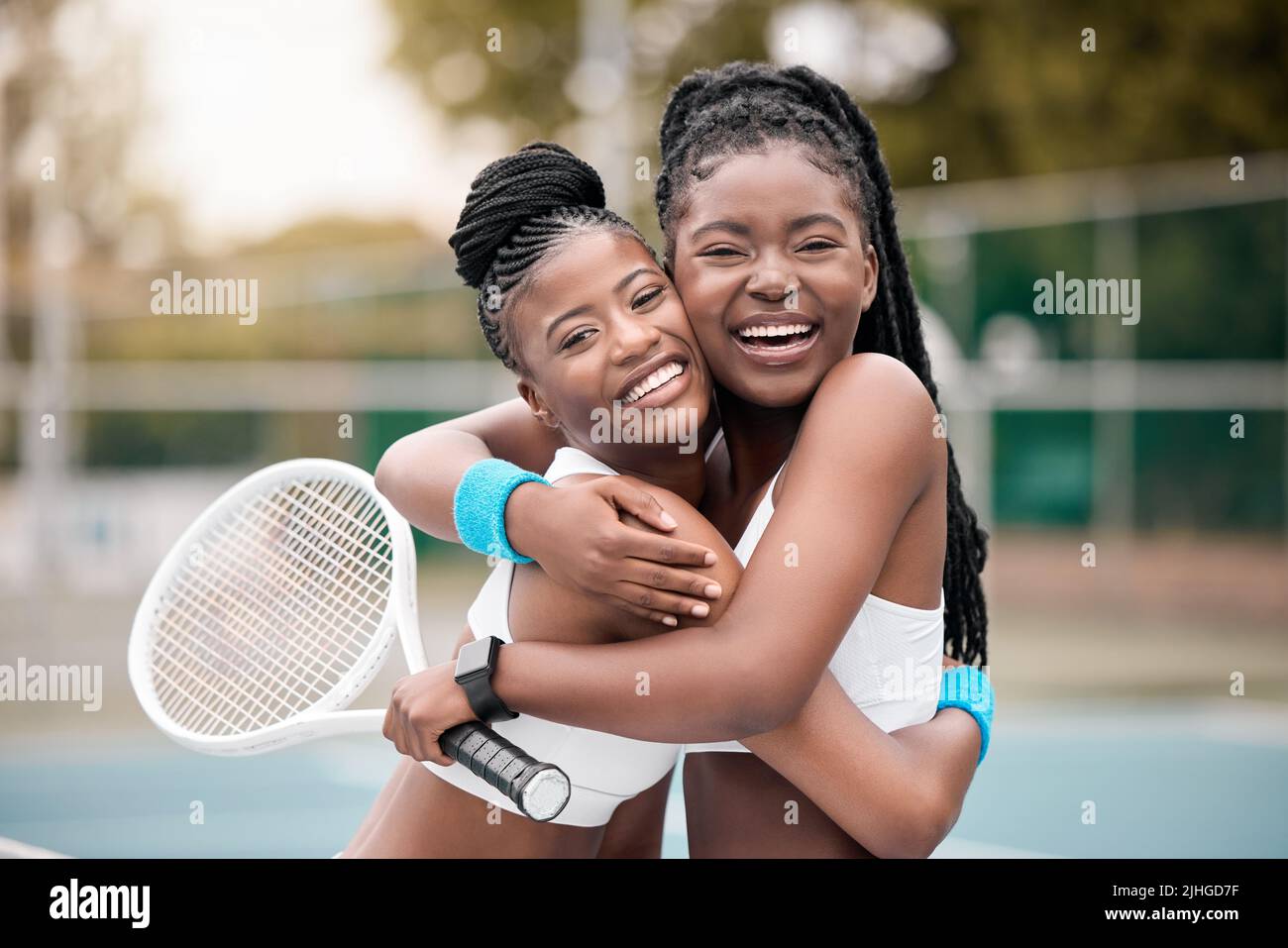 Female tennis player hugging tennis hi-res stock photography and images ...