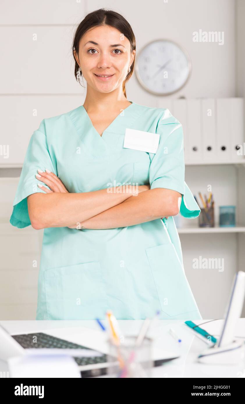 Young elegant doctor woman hi-res stock photography and images - Alamy