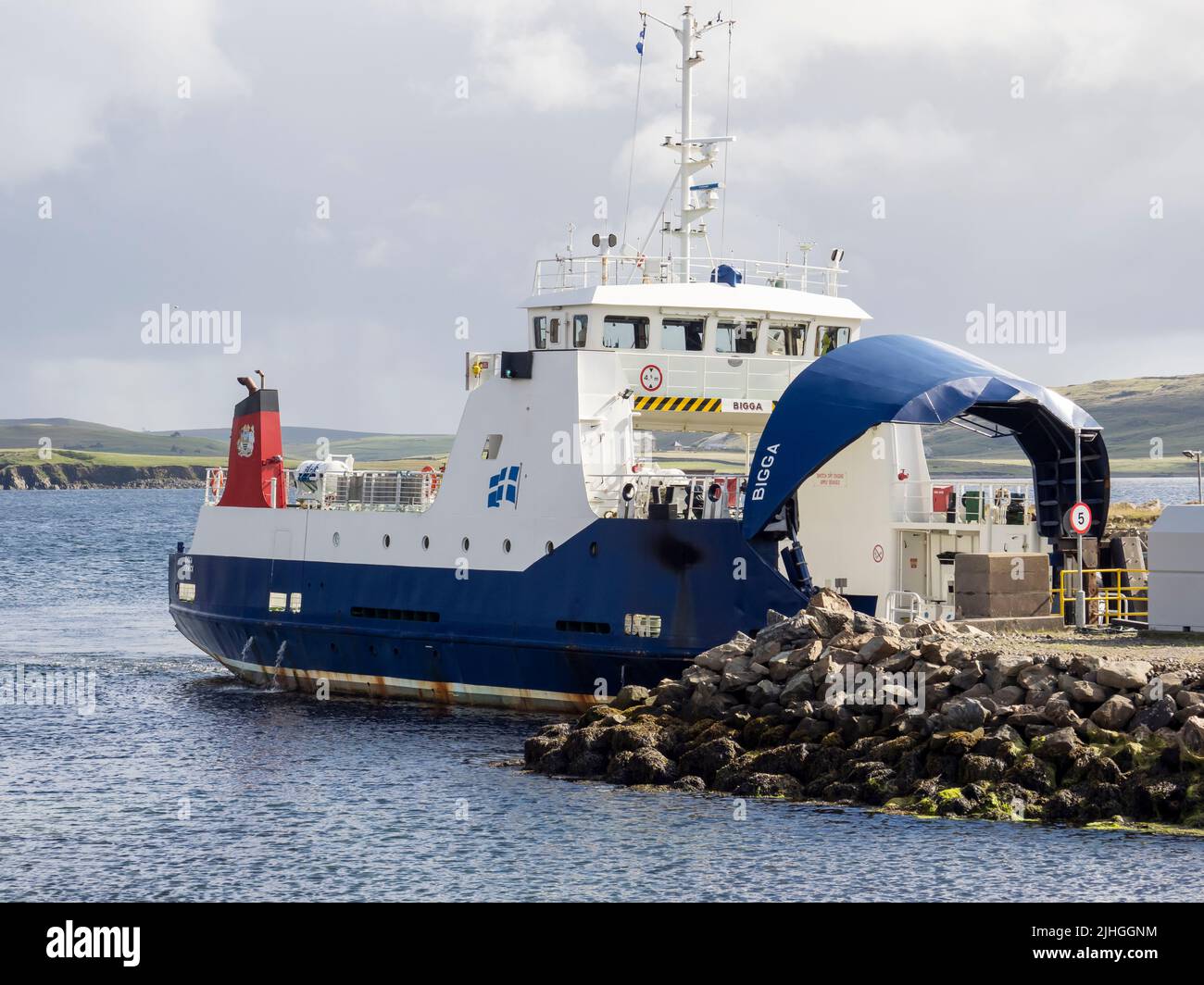The Yell, Unst ferry at Gutcher, Shetland, Scotland, UK Stock Photo - Alamy