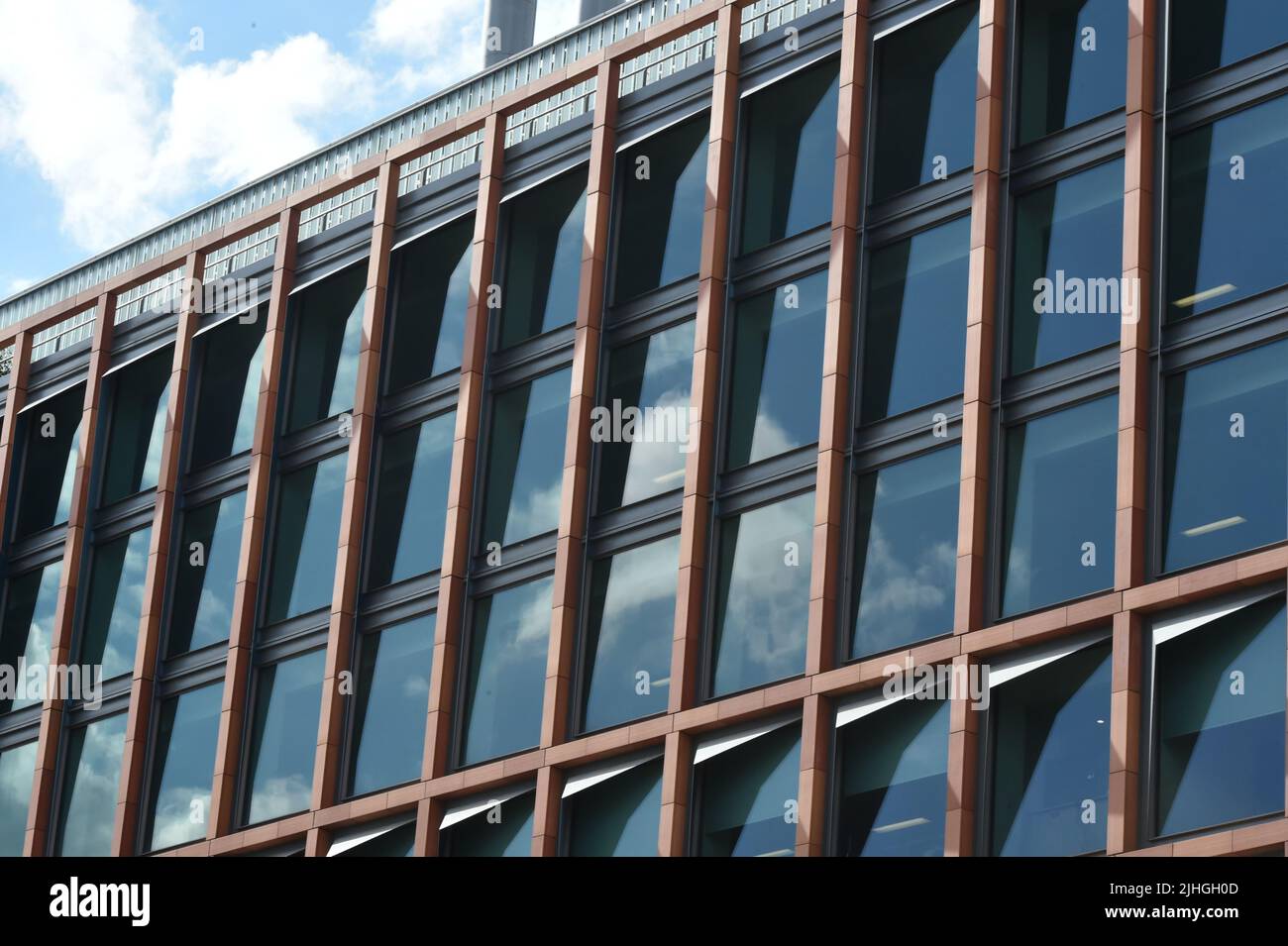 Modern Office building exterior, UK 2022 Stock Photo - Alamy