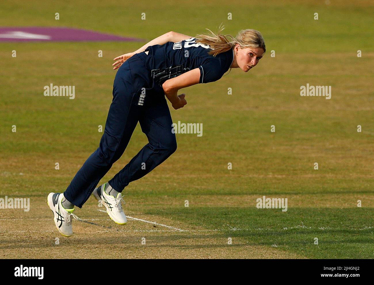 Lauren bell cricket hi-res stock photography and images - Alamy