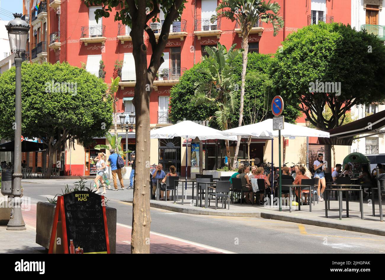 Russafa, Valencia's trendy neighbourhood and cultural and artistic hub ...