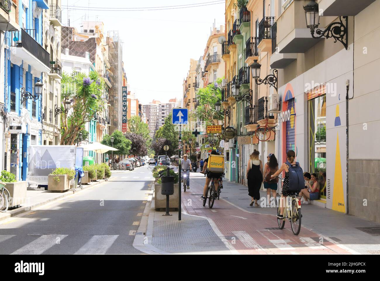 Russafa, Valencia's trendy neighbourhood and cultural and artistic hub ...