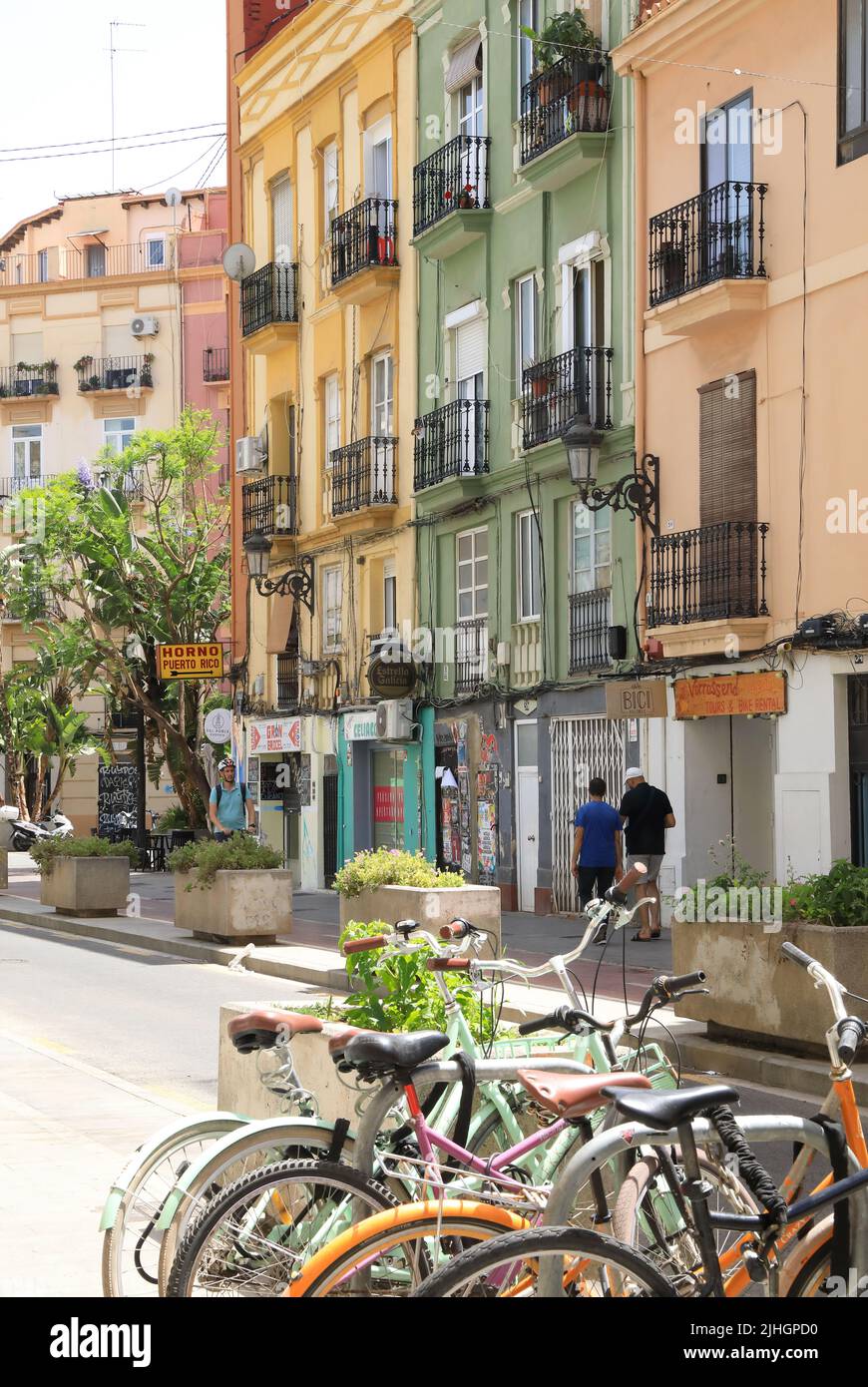 Russafa, Valencia's trendy neighbourhood and cultural and artistic hub ...