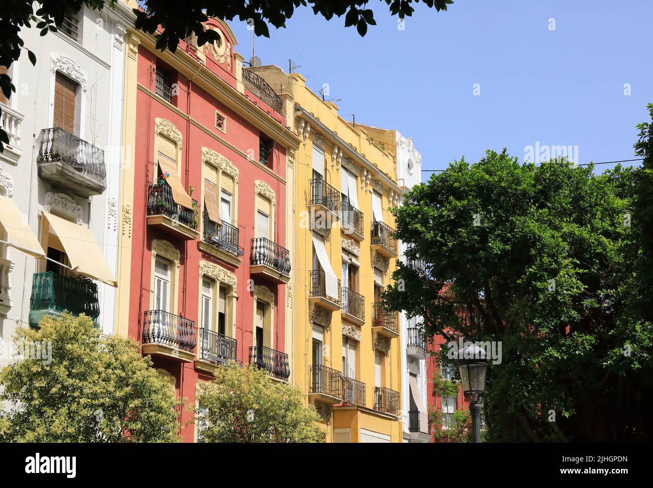 Russafa, Valencia's trendy neighbourhood and cultural and artistic hub ...