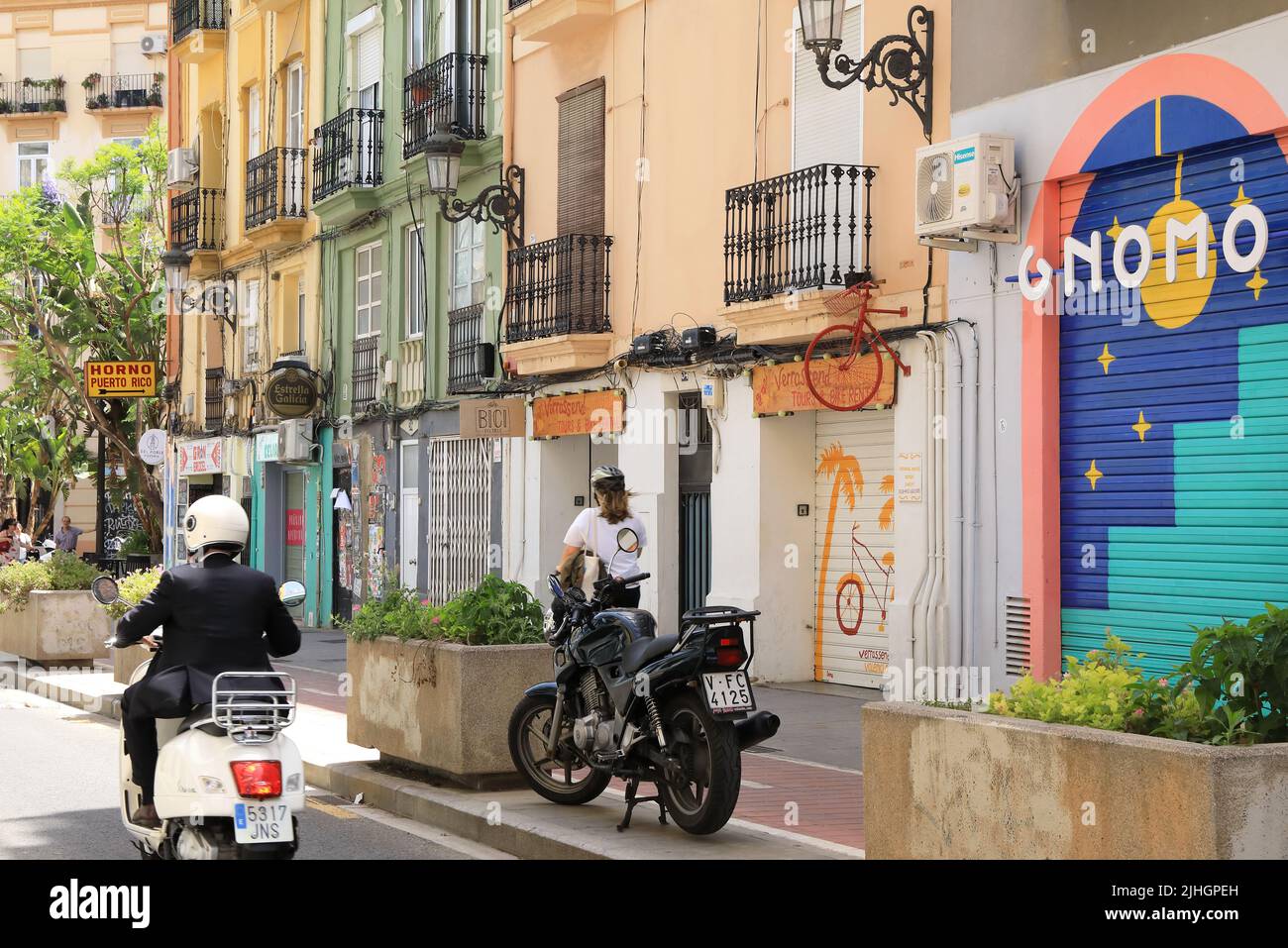 Russafa, Valencia's trendy neighbourhood and cultural and artistic hub ...