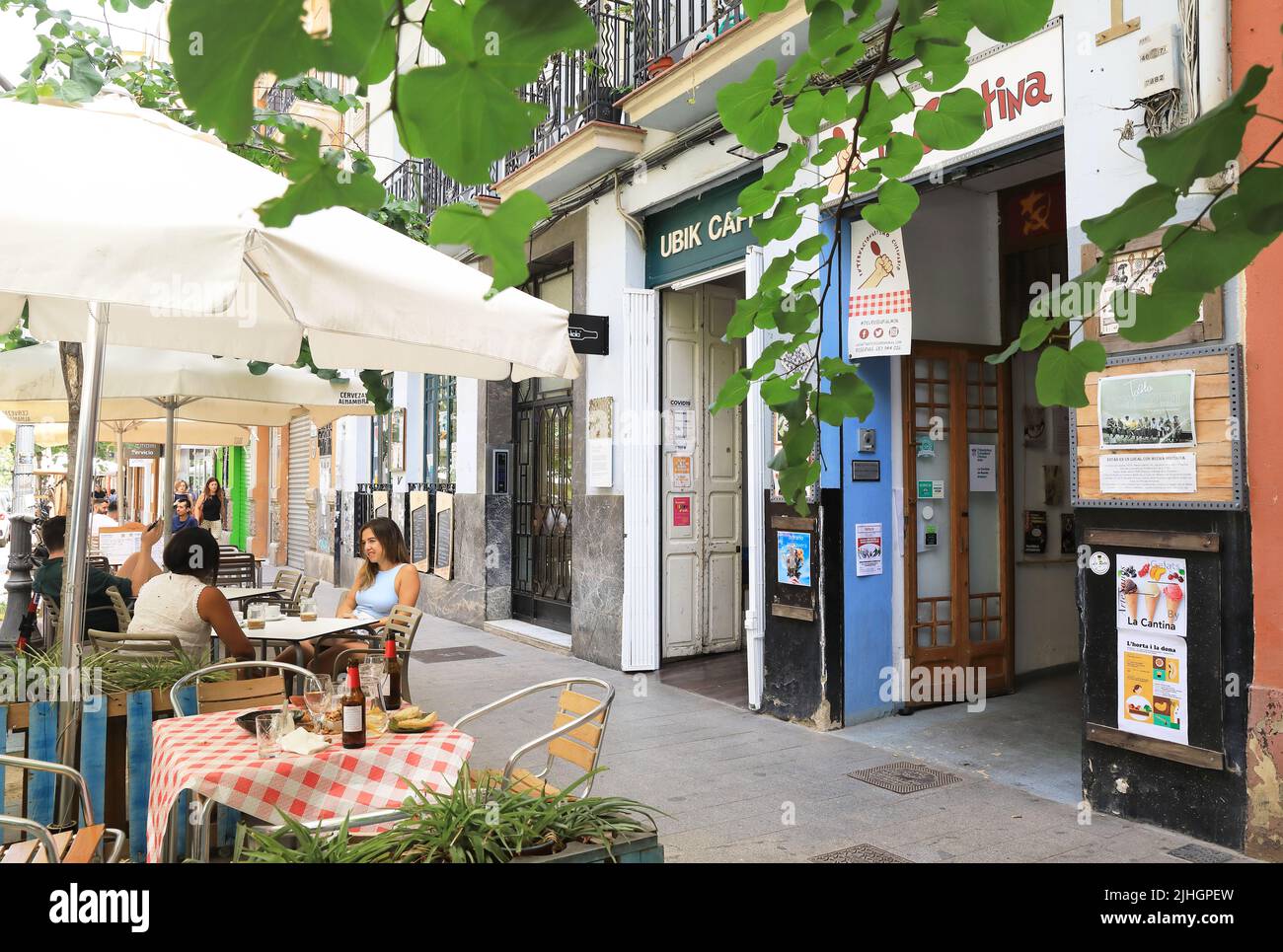 Russafa, Valencia's trendy neighbourhood and cultural and artistic hub ...