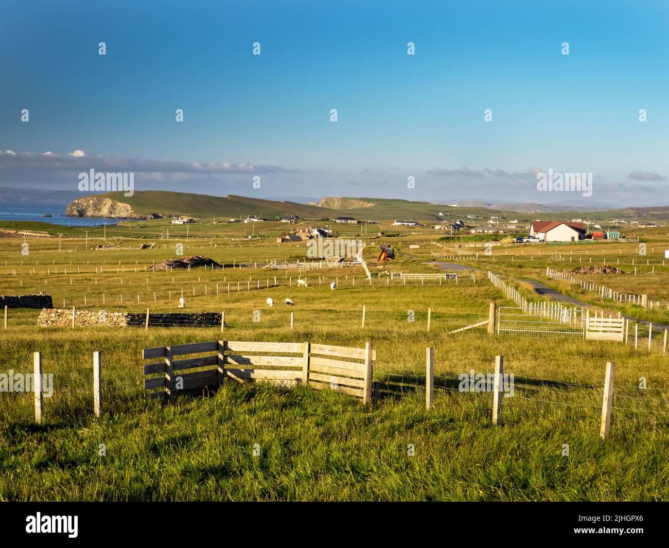 Shetland island croft house hi-res stock photography and images - Alamy