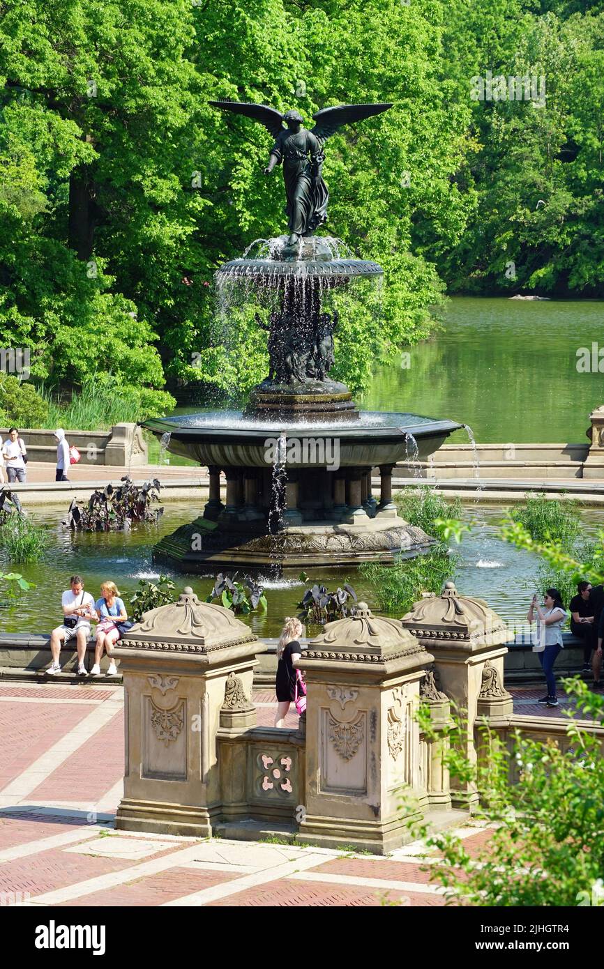 Bethesda Fountain, Bethesda Terrace and Fountain, Central Park ...