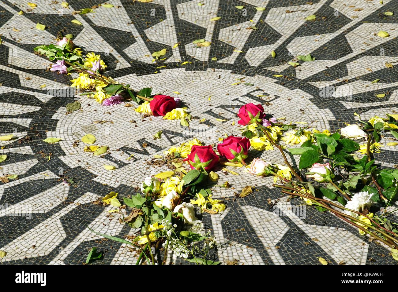 Imagine Mosaic, memorial mosaic, Strawberry Fields, Central Park ...