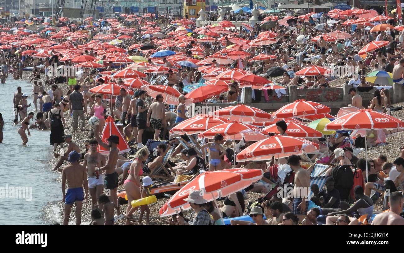 2022 beach hi-res stock photography and images - Alamy