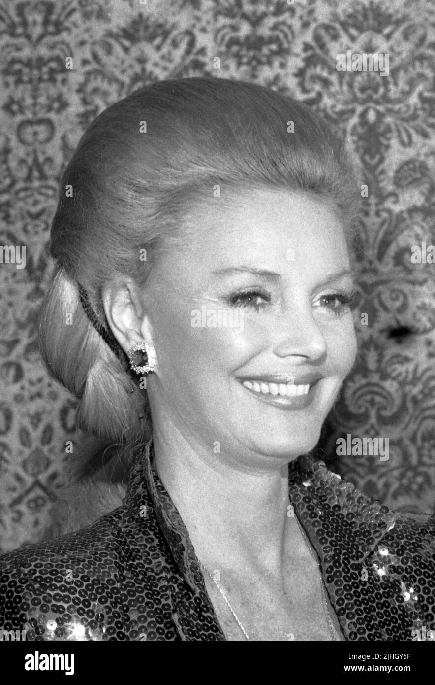 Barbara Sinatra at the 10th Annual Scopus Awards Dinner at the Century ...