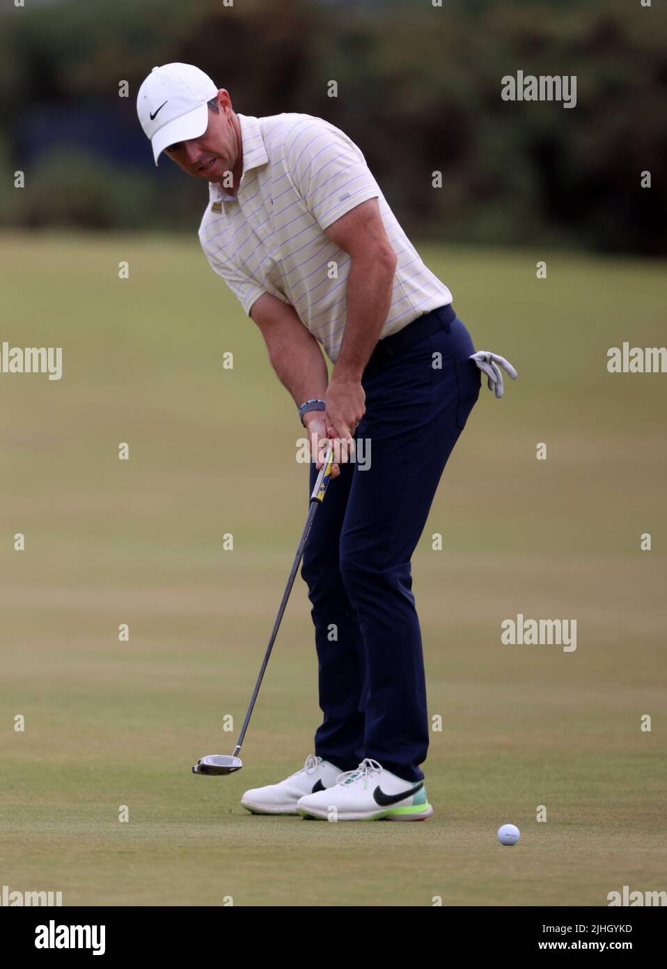 St andrews and golf 17th hole hi-res stock photography and images - Alamy