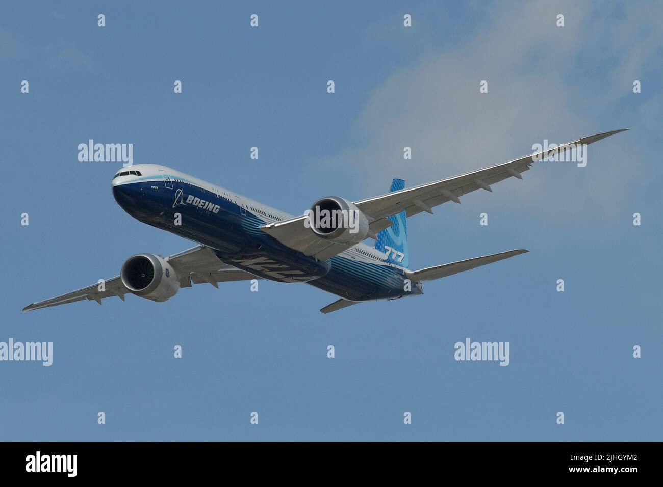 BOEING 777-9X AT FARNBOROUGH INTERNATIONAL AIRSHOW. THIS NEW VARIANT ...