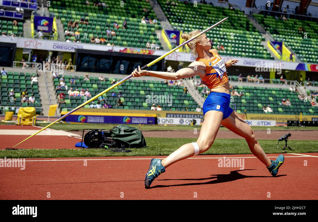 EUGENE - Anouk Vetter in action during the all-around javelin throw of ...