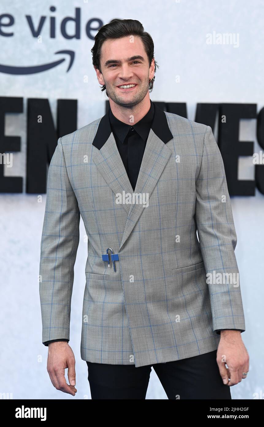 Tom bateman 2022 hi-res stock photography and images - Alamy