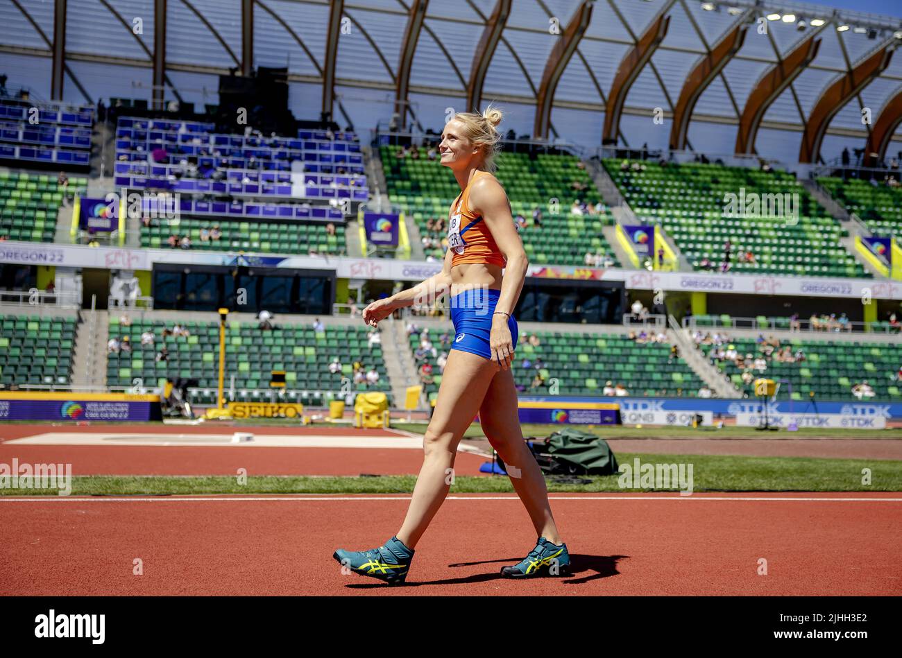 EUGENE - Anouk Vetter in action during the all-around javelin throw of ...