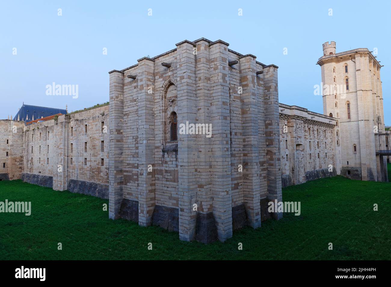 Vincennes castle hi-res stock photography and images - Alamy