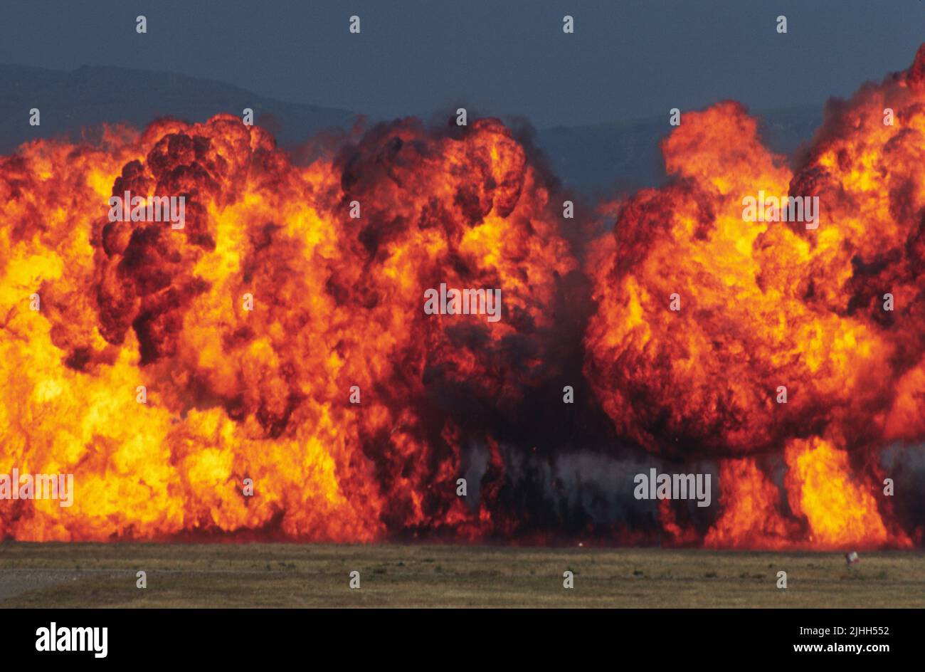 Explosives ordnance detection hi-res stock photography and images - Alamy