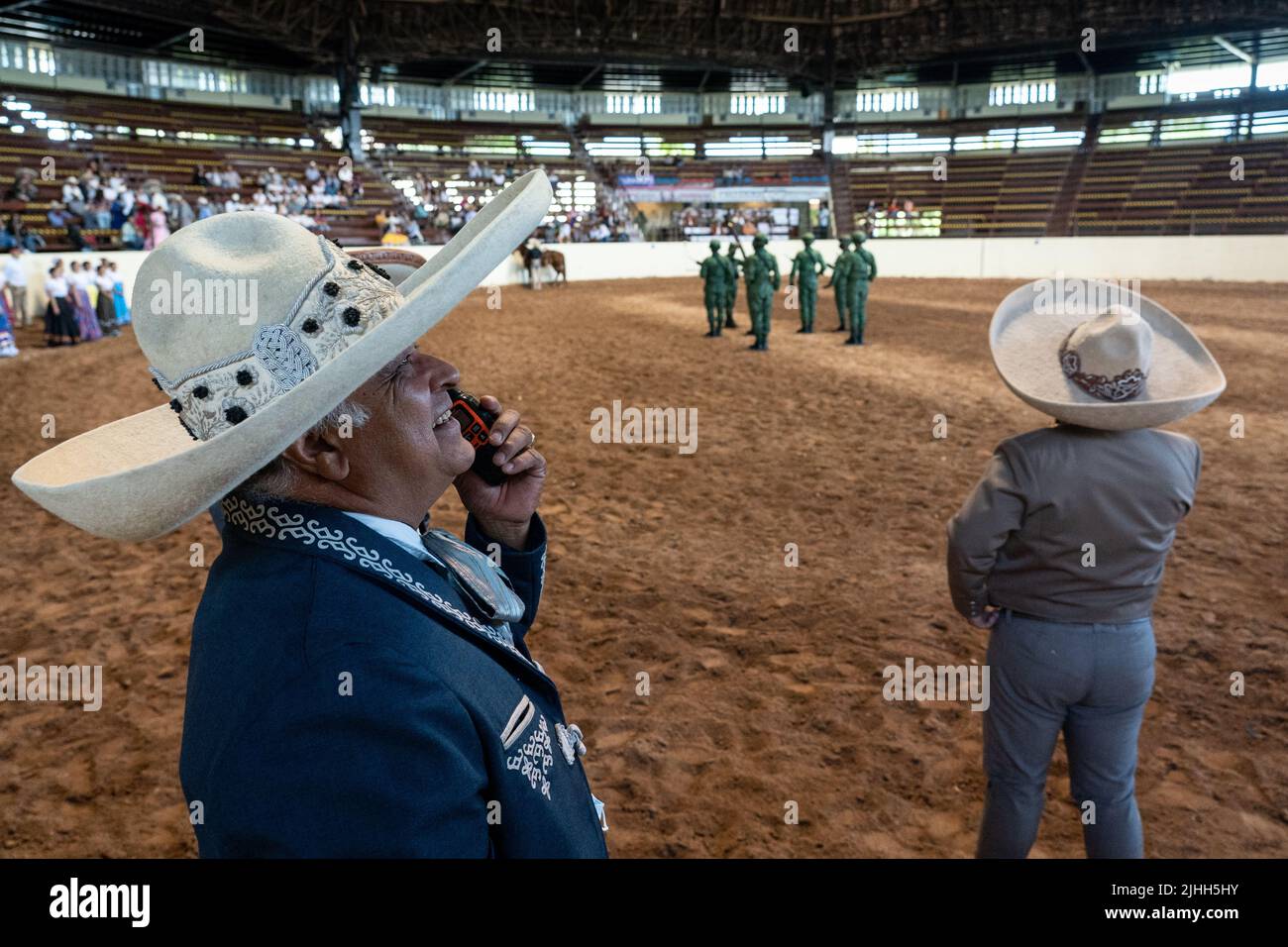 A Mexican charro announcer begins the State Championship Charreria at ...