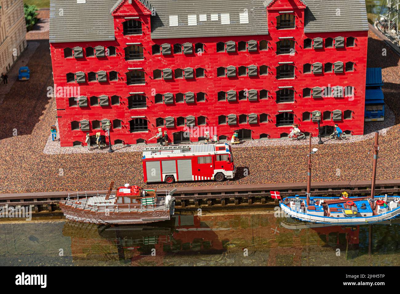 Lego dock hi-res stock photography and images - Alamy