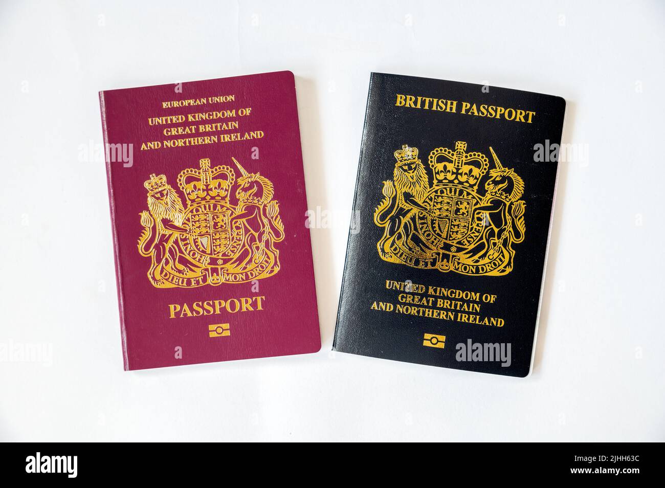 Front of eu travel document hi-res stock photography and images - Alamy