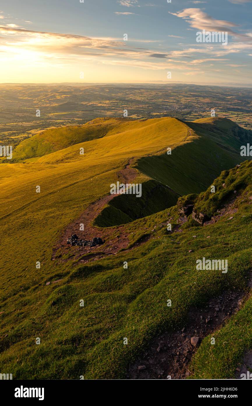 stunning sunset, golden hour at pen y fan brecon beacons south wales uk ...