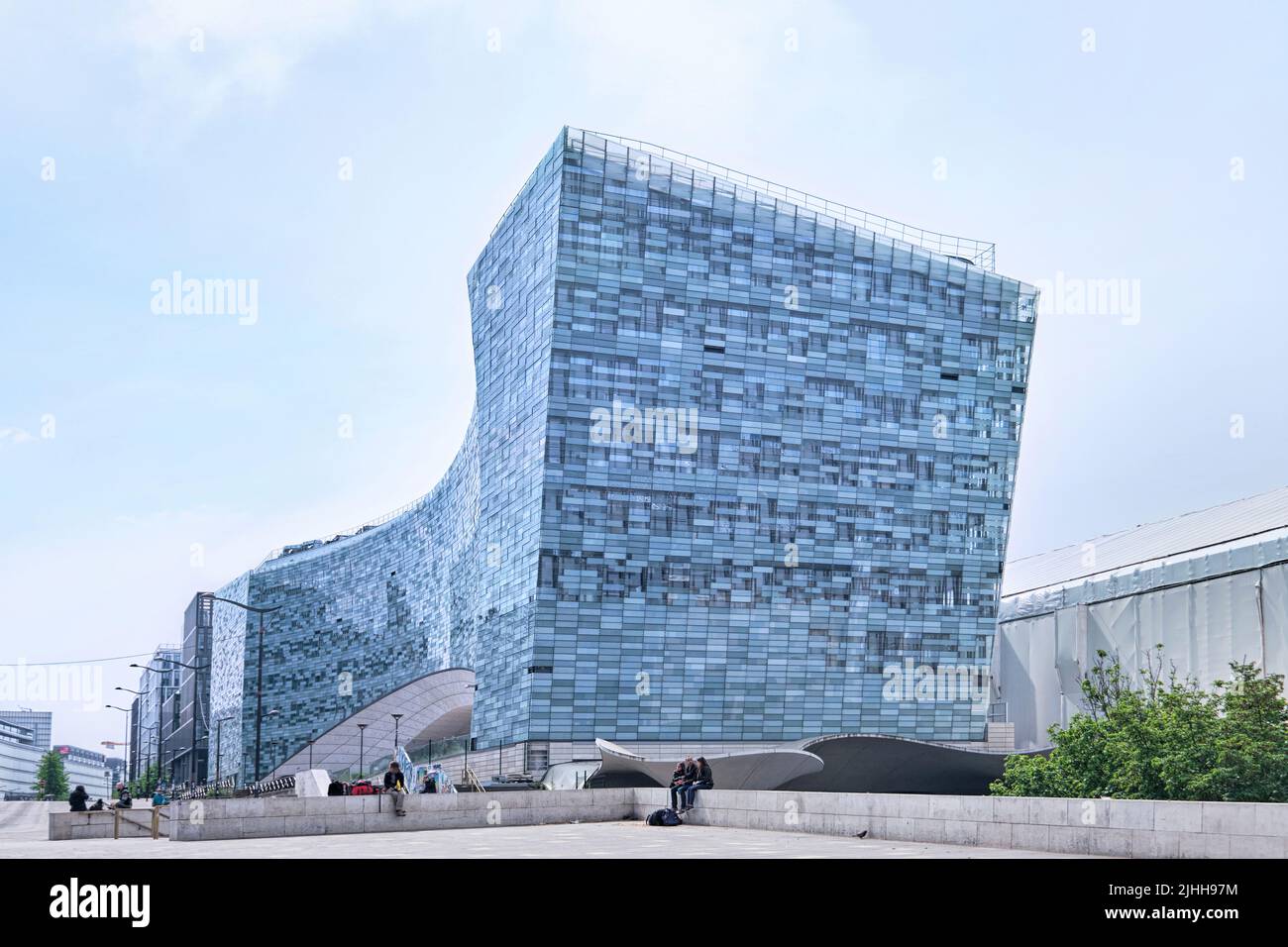 Paris, France - May 18, 2022: Blue glass facade of Le Monde Group ...