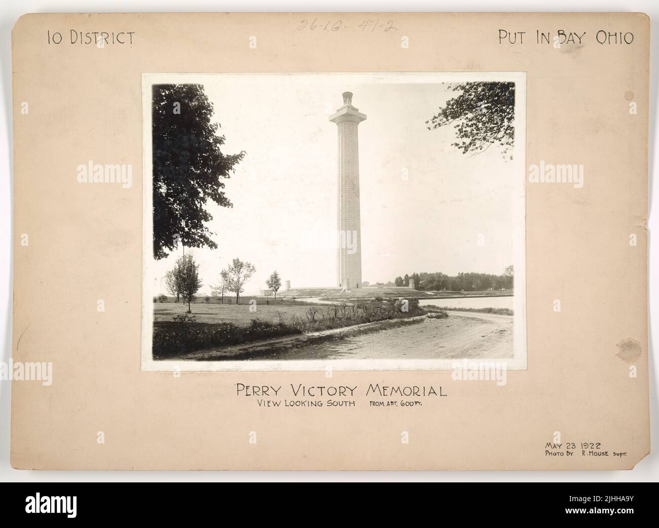 OH - Put In Bay. Put In Bay, Ohio. Perry Victory Memorial, view looking ...