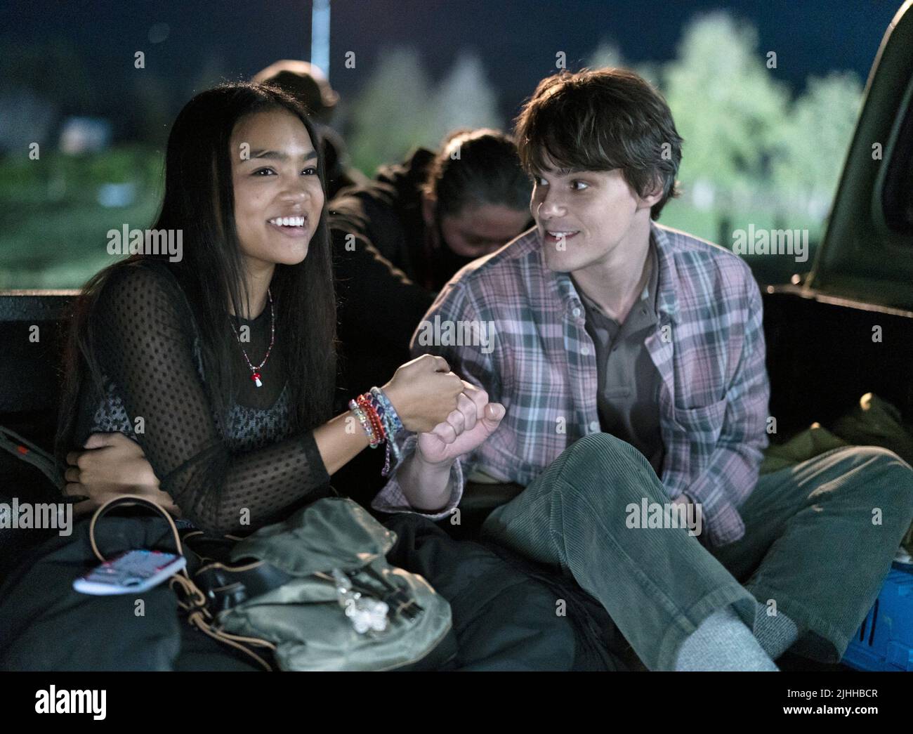 DON'T MAKE ME GO, from left: Mia Isaac, Mitchell Hope, 2022. ph ...