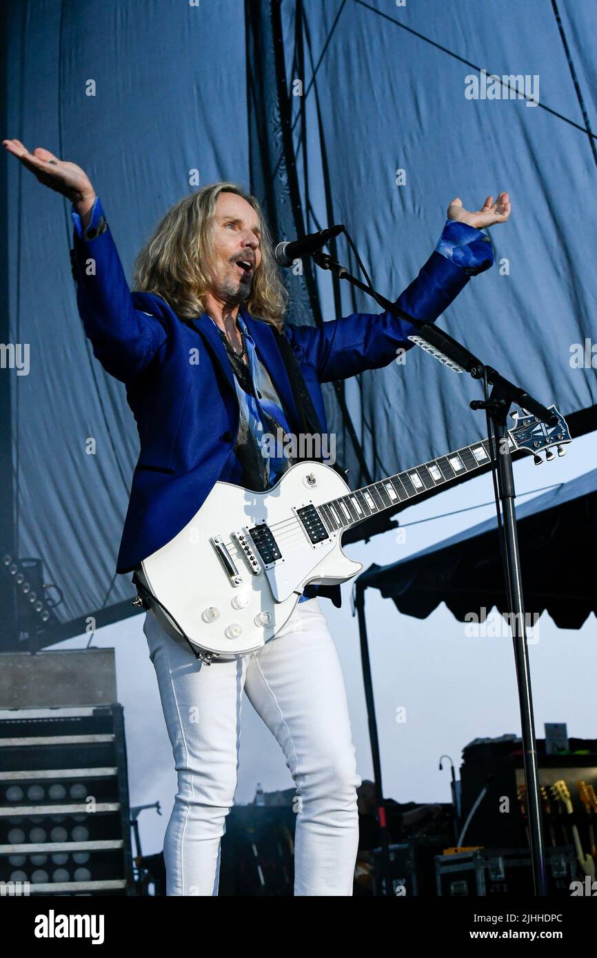 Five point amphitheatre hi-res stock photography and images - Alamy