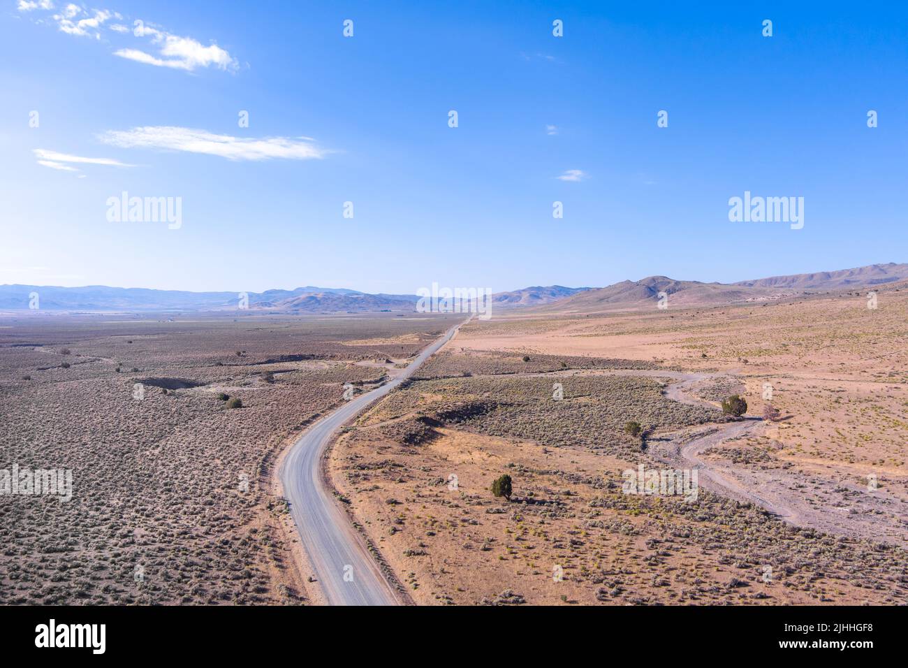 Country road in desert landscape hi-res stock photography and images ...