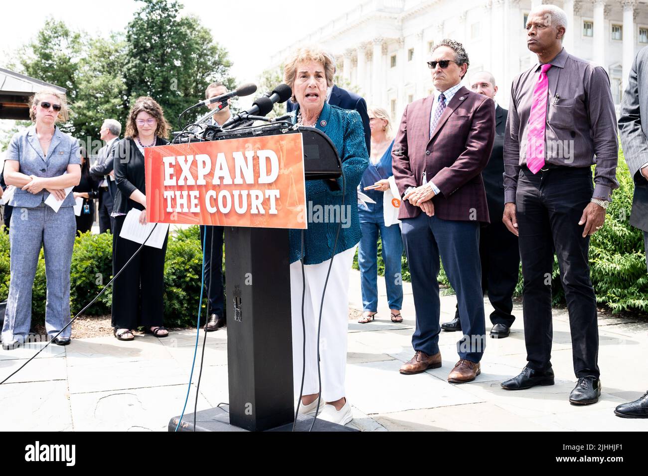 Jan schakowsky hi-res stock photography and images - Alamy